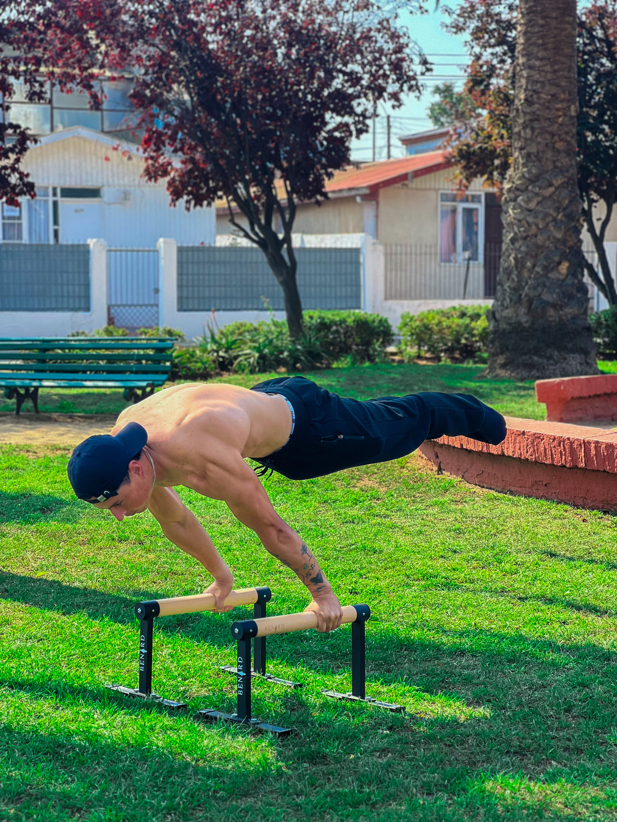 10 Beneficios y Adaptaciones Corporales al Dominar el Full Planche
